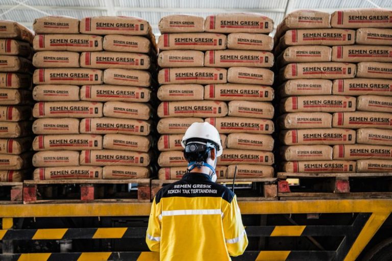 Harga Semen Gresik Masih Stabil di Tuban pada Awal Agustus - HargaSemen